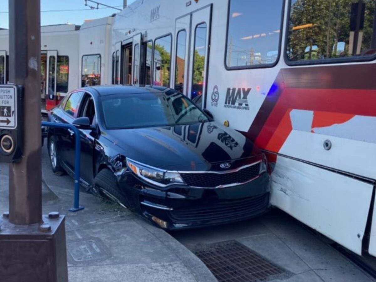 Arrests made after Vancouver Police pursuit ends in Portland